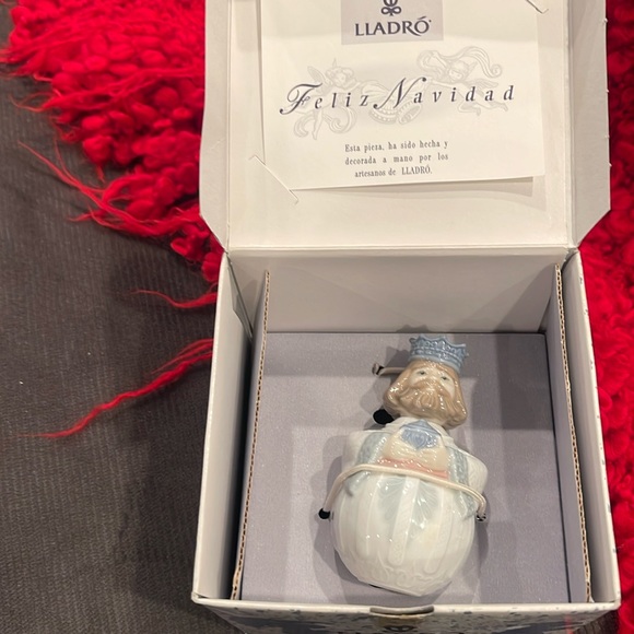 Lladro | Holiday | Lladro Porcelain Ornament 638 King Gaspar Nativity ...